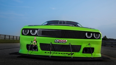 Dodge Is Going Racing With The Challenger SRT