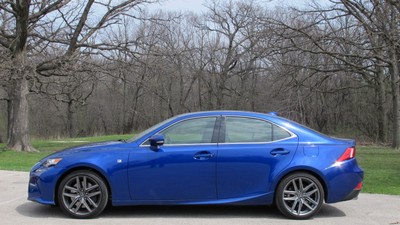 2016 Lexus IS 200t F Sport first drive review