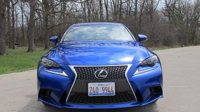 2016 Lexus IS 200t F Sport first drive review