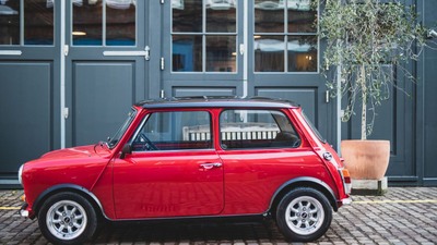 Union hack: British company offers electric classic Mini conversion