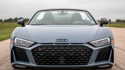 Hennessey dials the Audi R8 up to 912 horsepower