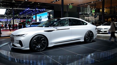 Lincoln Zephyr Reflection previews the brand's gorgeous future