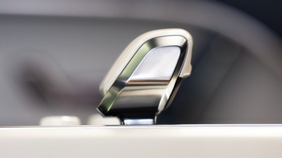 2023 Range Rover SV Carmel Edition takes SUV exclusivity to a new level