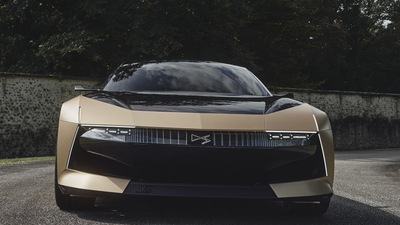 Citroën SM tribute mulled for production with Maserati V-6