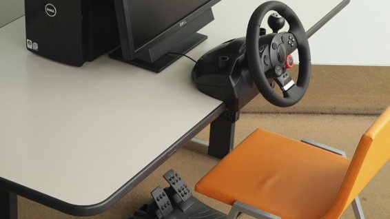 Honda releases driving simulator kit to teach safe, green driving