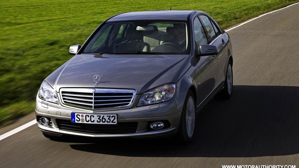Mercedes Benz introduces C350 CGI BlueEFFICIENCY