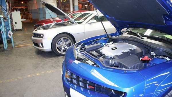 Pre-production Camaro assembly line photos released by GM