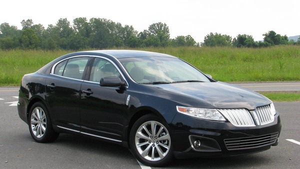 Lincoln MKS first to market with THX II Certified stereo