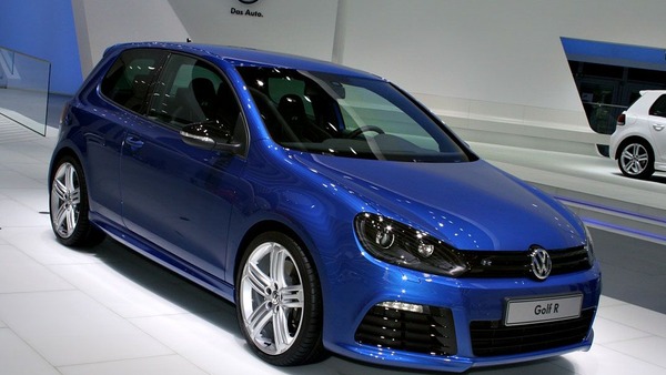 2012 Volkswagen Golf R Official Price, Specs Released