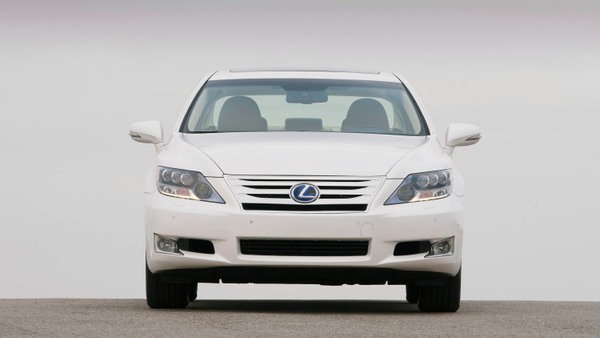 2012 Lexus LS 600h L Preview