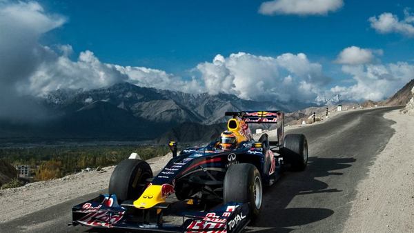 Red Bull F1 Car Drives The World's Highest Road