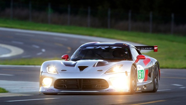 2013 SRT Viper GTS-R Completes First Track Session: Video