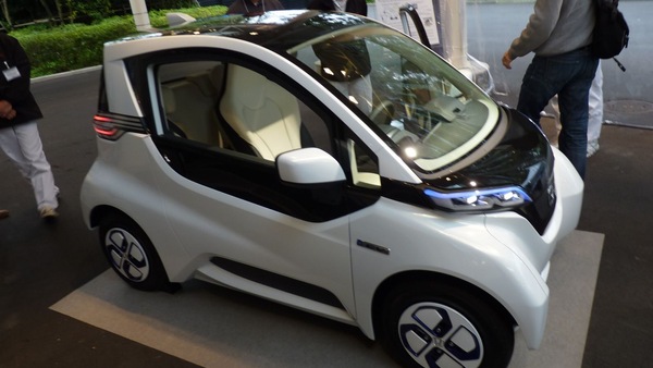 Honda Micro-Commuter: An Innovative Electric Car, Too Small For The U.S.