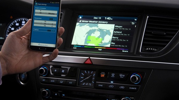 Hyundai Previews Next-Gen Blue Link Interface At 2014 CES