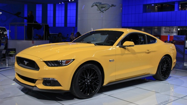 2015 Ford Mustang Preview: Official Photos, Live Shots, And Videos