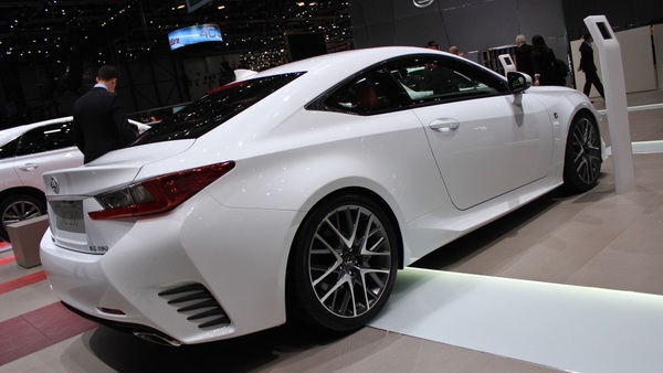 2015 Lexus RC 350 F Sport Revealed: 2014 Geneva Motor Show Live Photos