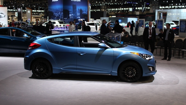 2016 Hyundai Veloster Rally Edition: Live At The 2015 Chicago Auto Show