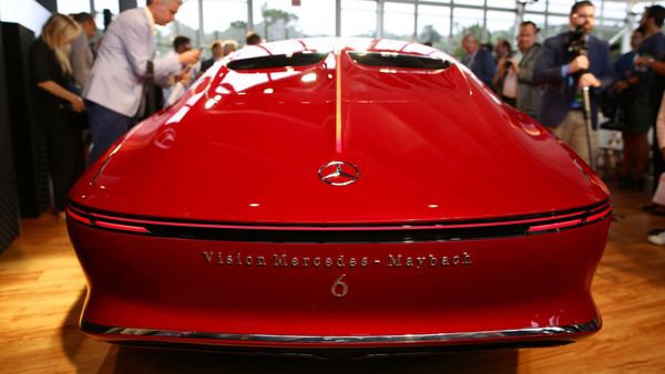 Vision Mercedes-Maybach 6 concept is a mega electric coupe