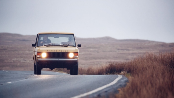 Land Rover offering factory-restored first-gen Range Rovers