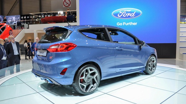 Next-gen Ford Fiesta ST gets 3 cylinders, 3 drive modes