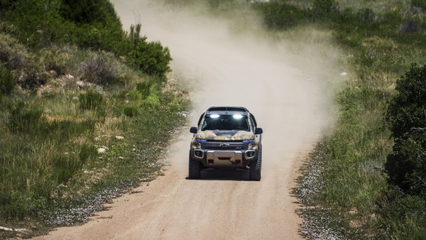 Riding silently in the US Army's Chevy Colorado ZH2 hydrogen fuel cell ...