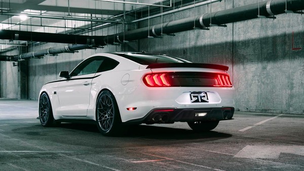 2018 Ford Mustang RTR revealed