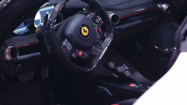 Ferrari LaFerrari Aperta with delivery mileage up for sale