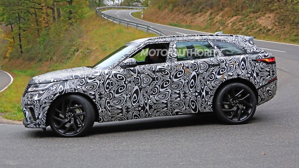 2019 Land Rover Range Rover Velar SVR spy shots and video