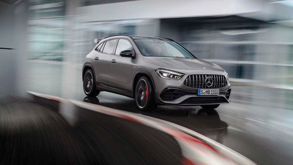 2021 Mercedes-AMG GLA45 races in with 382 horsepower