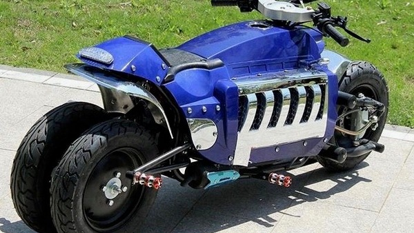 Is this mini knock-off Dodge Tomahawk the right way to spend your ...