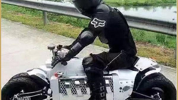 Is this mini knock-off Dodge Tomahawk the right way to spend your ...