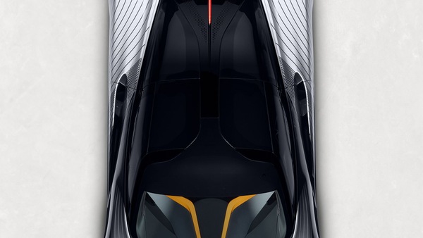 Bespoke McLaren Speedtail combines two very special colors