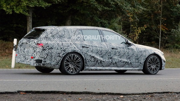 2024 Mercedes-Benz E-Class wagon spy shots