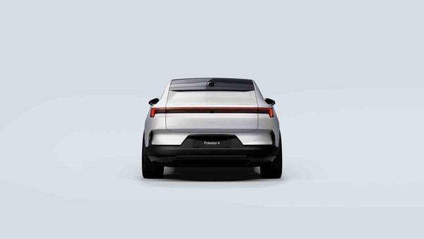 2025 Polestar 4 revealed with Geely platform, peak 536 hp