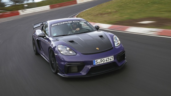 Manthey-Racing boosts performance of Porsche 718 Cayman GT4 RS