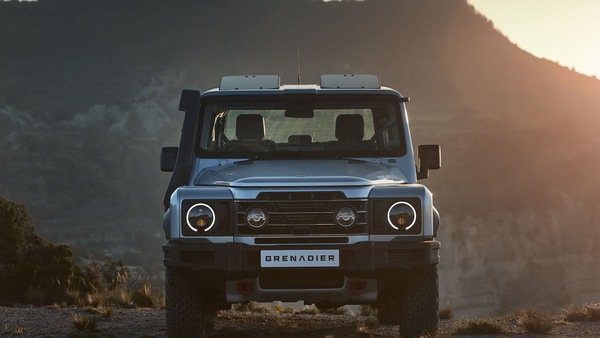 Ineos Grenadier Quartermaster pickup truck revealed