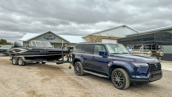Review: 2024 Lexus GX 550 towing reveals virtues and hassles