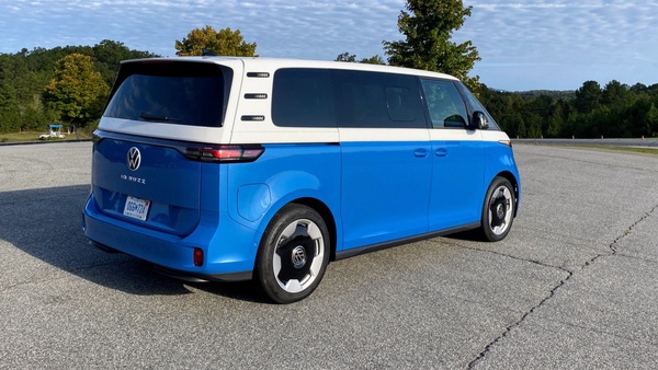 Review: 2025 VW ID.Buzz cues nostalgia in a leading-edge EV