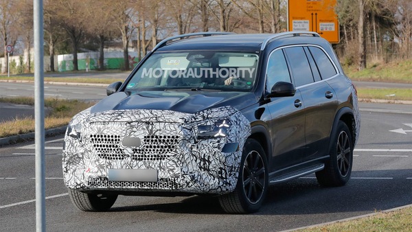 2027 Mercedes-Benz GLS-Class spied with second update