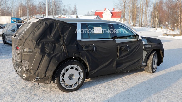 2027 Genesis GV90 spied with Neolun concept-inspired design