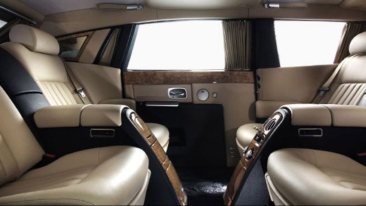 Stretched Rolls Royce Phantom by Mutec