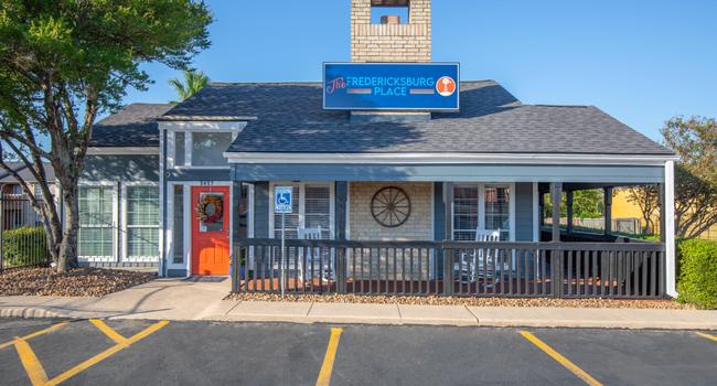 Fredericksburg Place Reviews - San Antonio, TX | 3435 Fredericksburg Rd ...