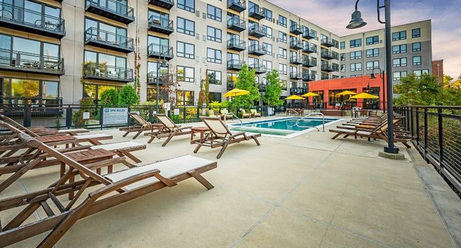 618 South Main Reviews - Ann Arbor, MI | 618 South Main | 51 Apartment ...