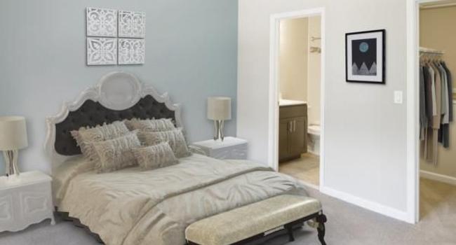 Timberlawn Crescent Reviews - Rockville, MD | 5707 Luxemburg Street ...