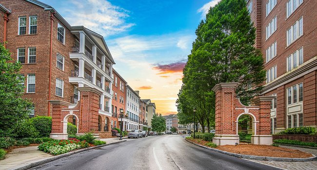 MAA Riverside - 293 Reviews | Atlanta, GA Apartments for Rent ...