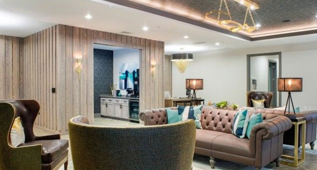 555 Ross Apartments - 58 Reviews | Dallas, TX Apartments for Rent ...