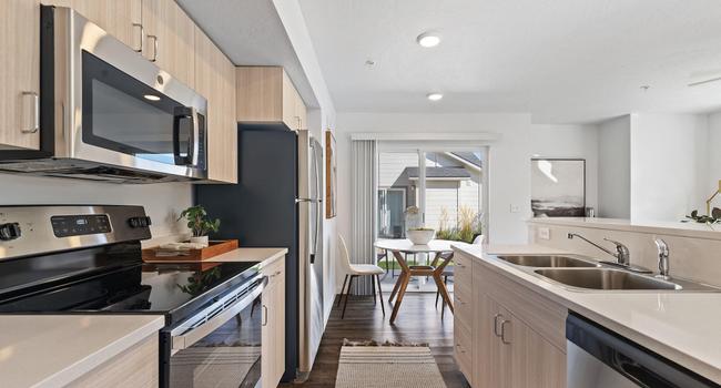 Amazon Falls Reviews - Eagle, ID | 7580 West Amazon Drive | 46 ...