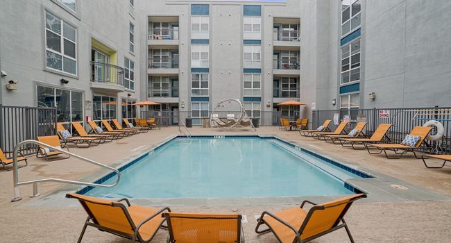 Rio West Reviews - Austin, TX | 2704 Rio Grande | 33 Apartment Reviews
